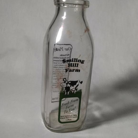 Smiling Hill Farm | Accents | Vintage Smiling Hill Farm Milk Bottle ...